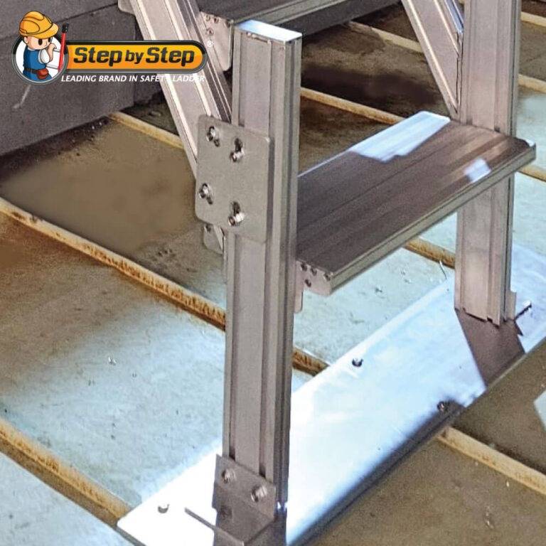 Aluminium Step Over Platform Ladder 5+2 Steps - Expert in Safety Ladder ...